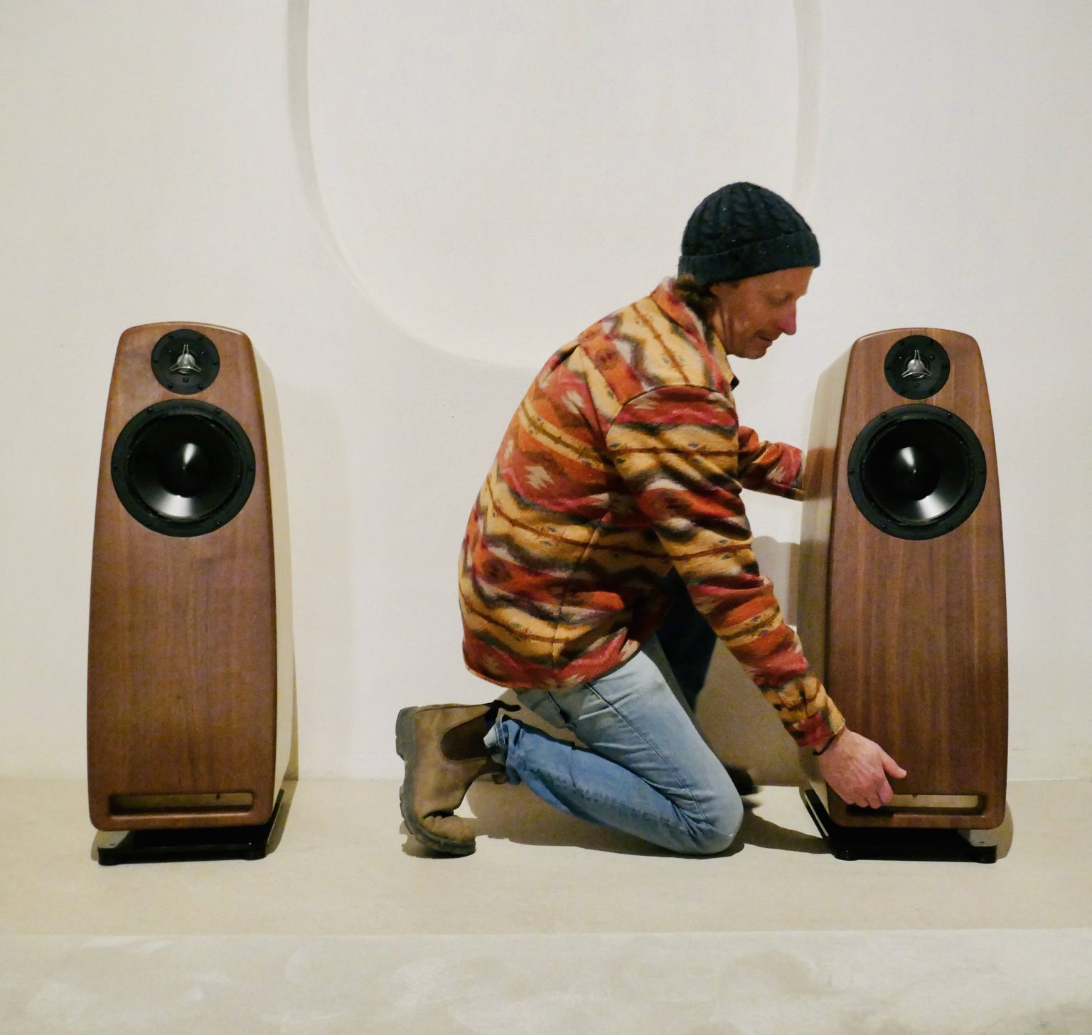 The Finisterre 14º-9' Series | Saltwood Sounds